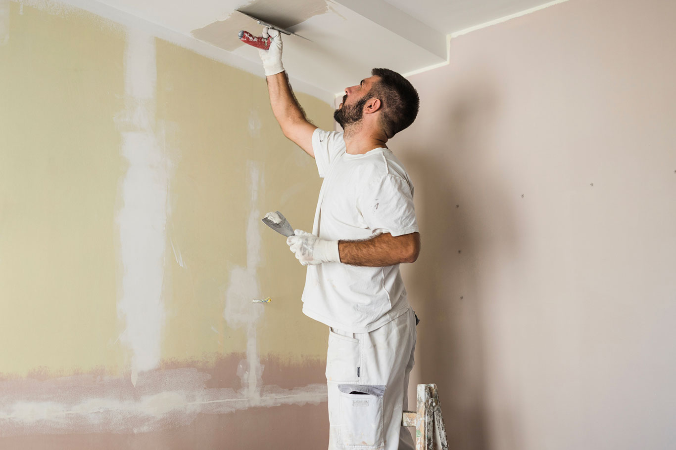 How to become a plasterer - Protectivity