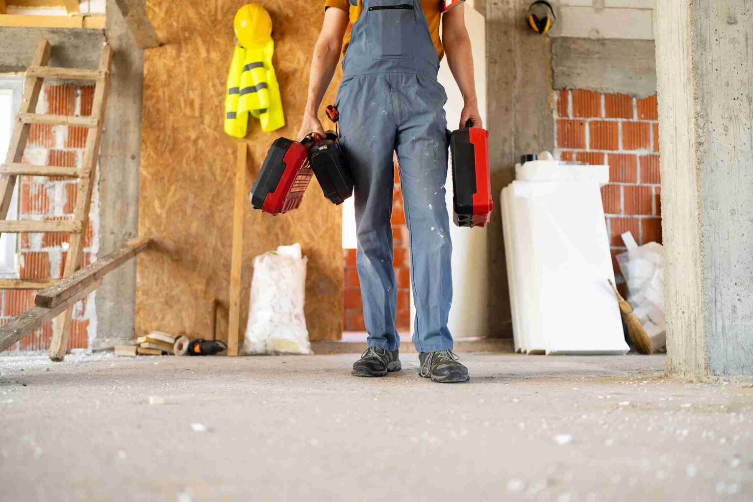 Common risks and hazards faced by tradesmen - Protectivity