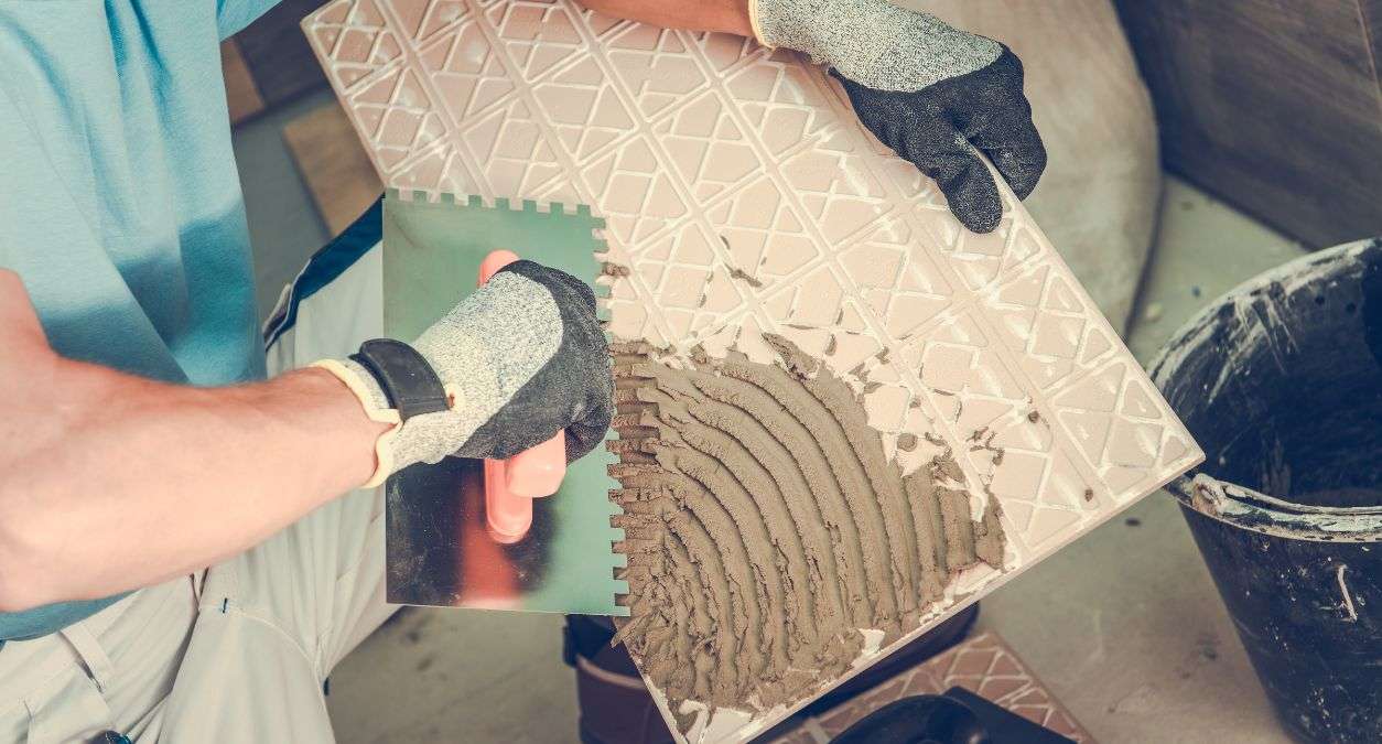 How much do tilers make in the UK - Protectivity