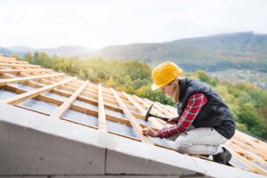 How much do roofers really make? - Protectivity