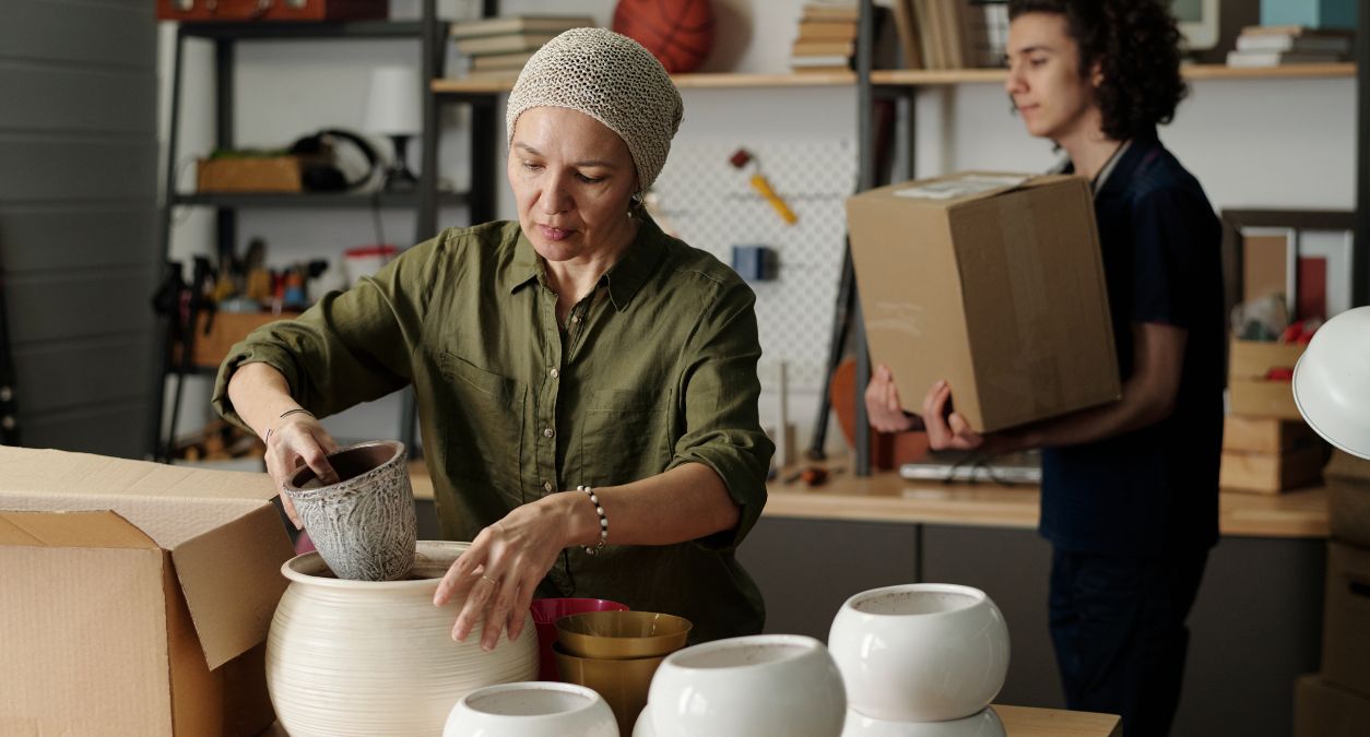 What equipment do you need to start a pottery business in the UK ...
